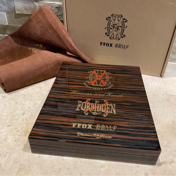 Other | Prometheus Ffox Bbmf Cigar Humidor 221 Limited Edition Fuente ...